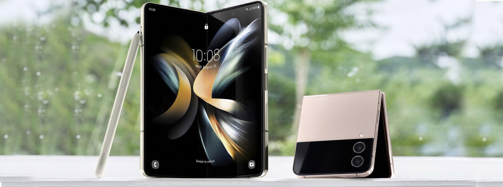 Samsung Galaxy Z Fold 4 vs Flip 4 - Specs, Features, Comparison
